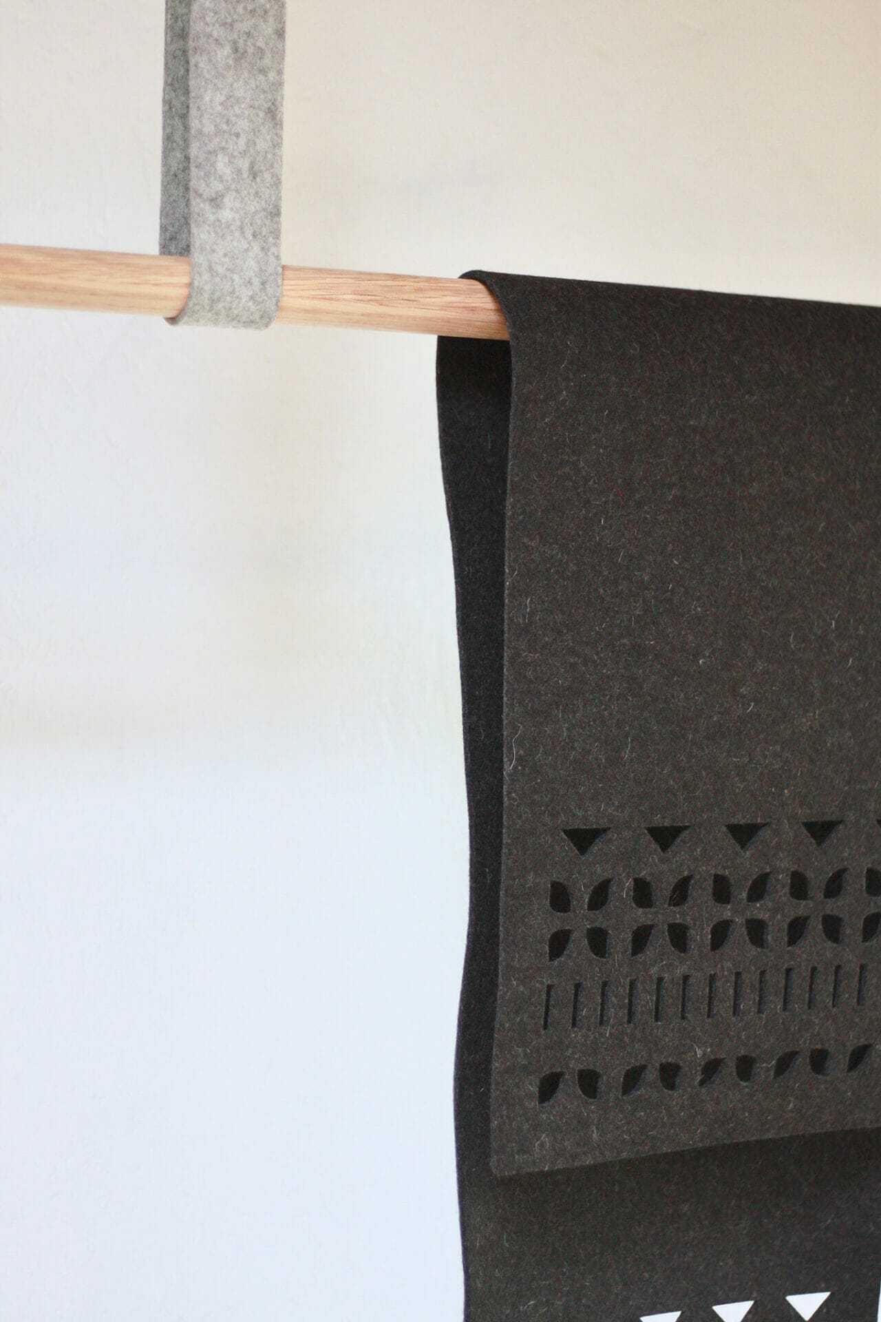 SCANDI Table Runner - Artists and Objects