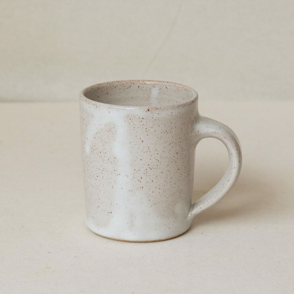 Tapered Mug Speckled White - Artists and Objects